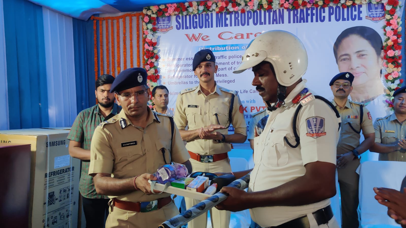 Siliguri Traffic Police receive support amid scorching summer - Siliguri Times | Siliguri News ...