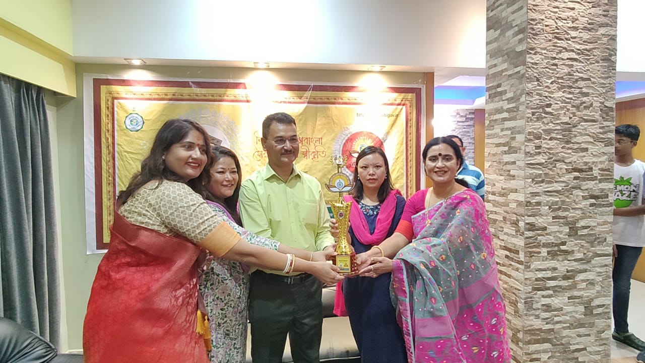 Durga Puja 2023: 12 clubs honoured with Biswa Bangla Sharad Samman in ...