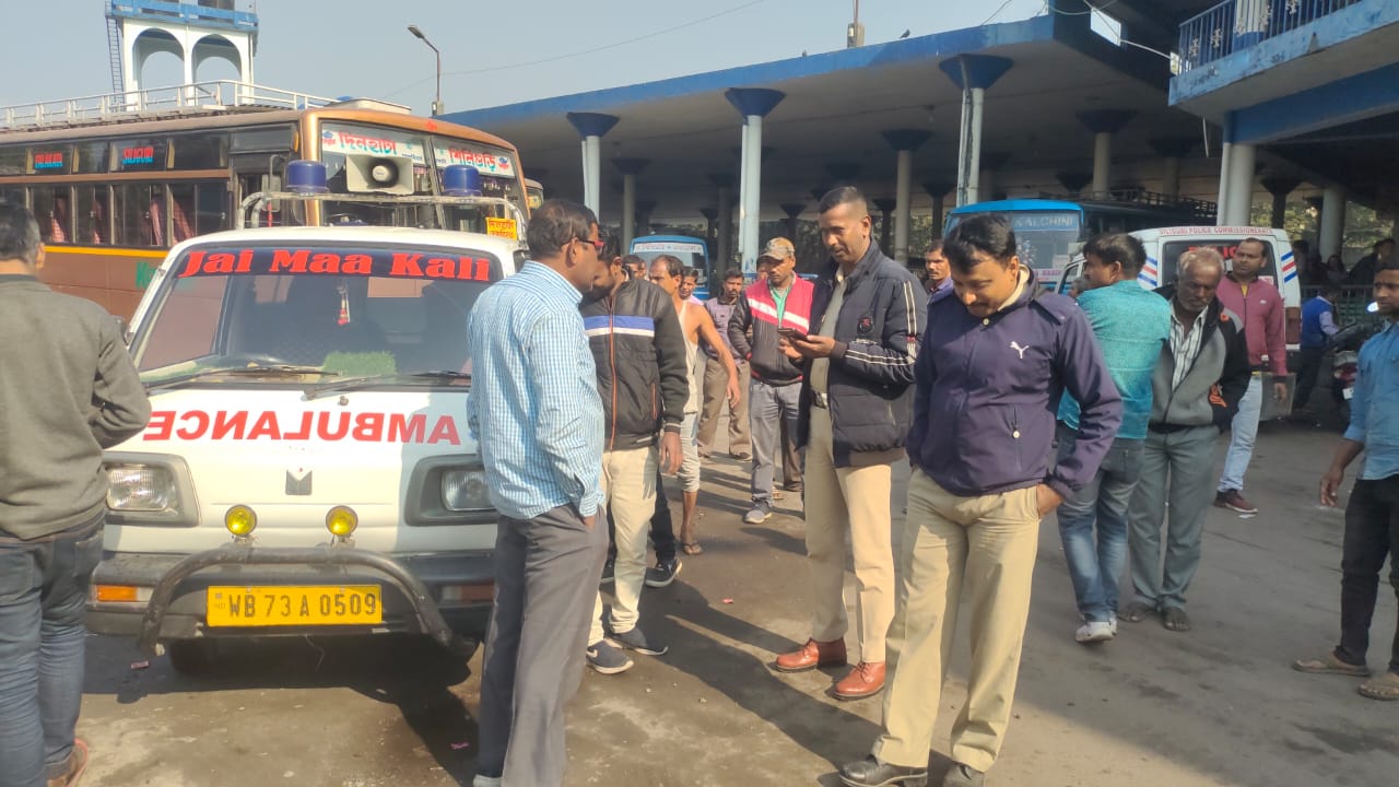 Unidentified body of an elderly recovered from the N.B.S.T.C. bus stand ...