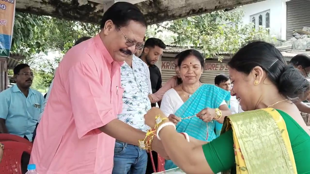 Rajganj Block TMYC celebrates Raksha Bandhan - Siliguri Times ...