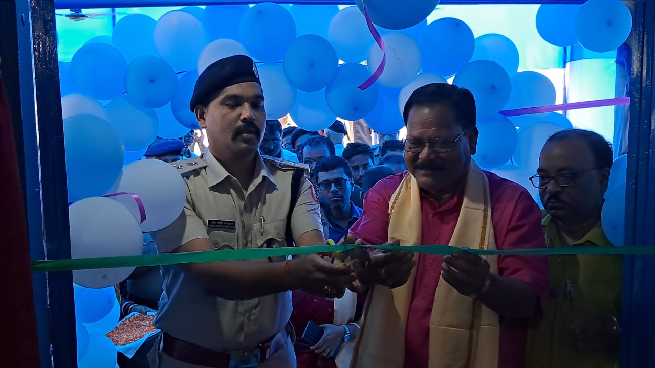 Police camp inaugurated at Rajganj Rural Hospital to enhance security ...