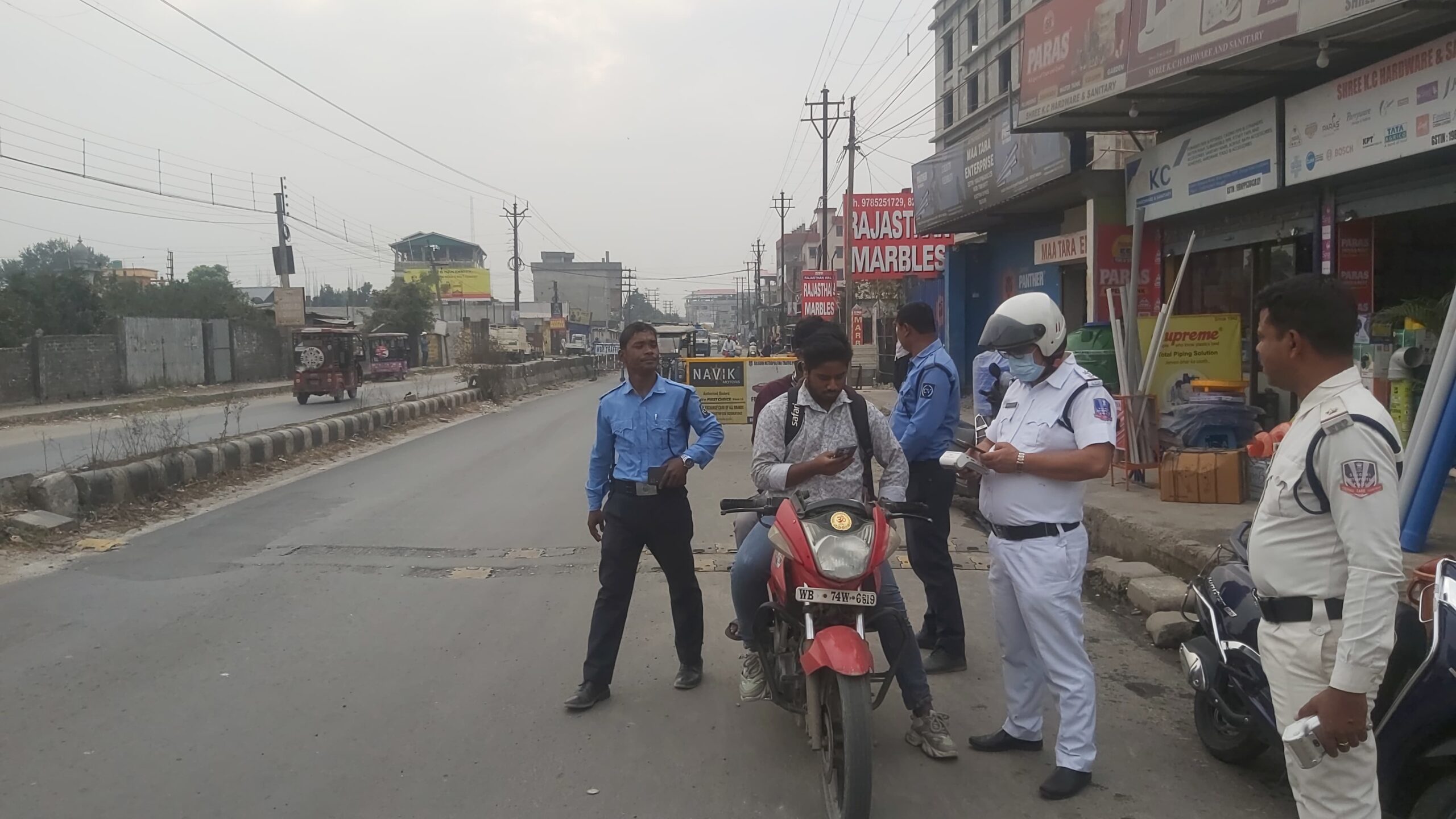 Special traffic check conducted on Eastern Bypass in Siliguri to ...