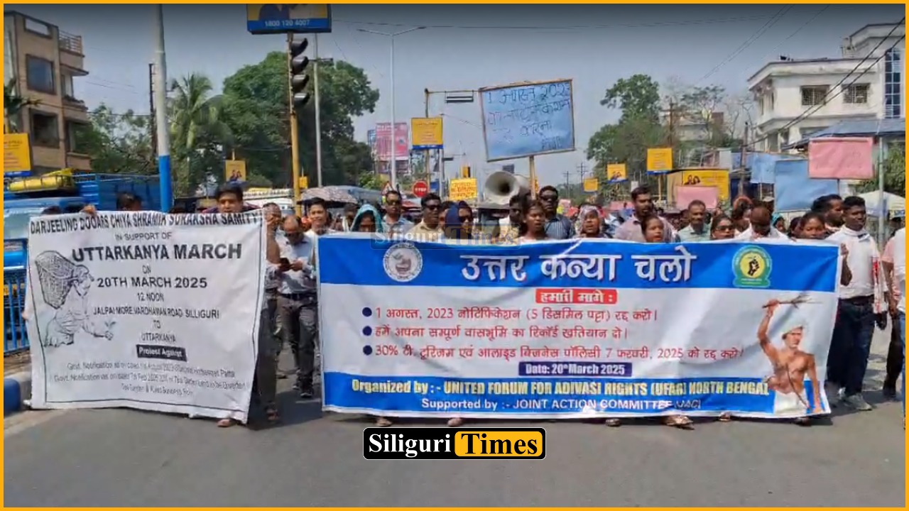 Tea workers hold Uttar Kanya March over land allocation and pending dues - Siliguri Times ...